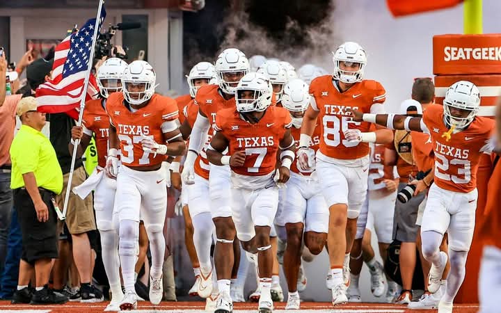 Netflix Unveils "All Hat, All Heart: The Story of Texas Football," a ...